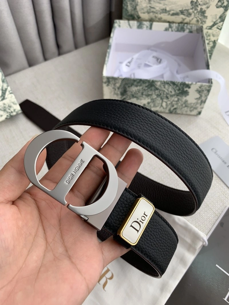 Low-cost Christian Dior Belts