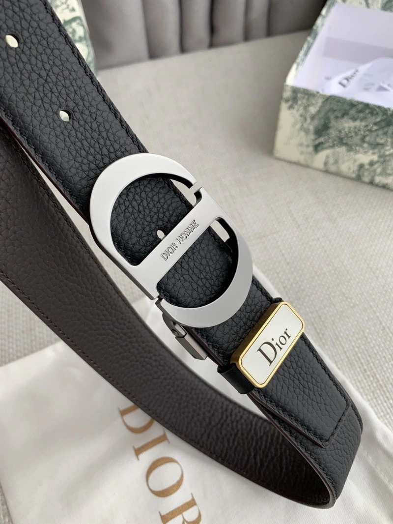 Low-cost Christian Dior Belts