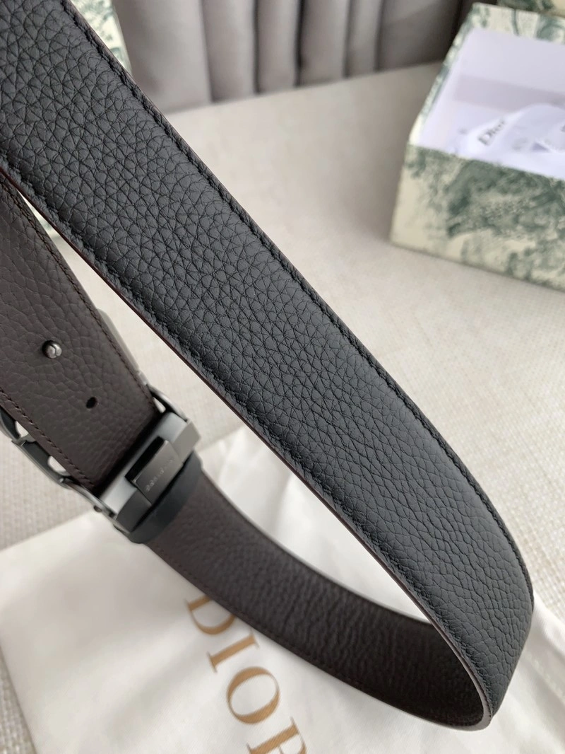 Low-cost Christian Dior Belts