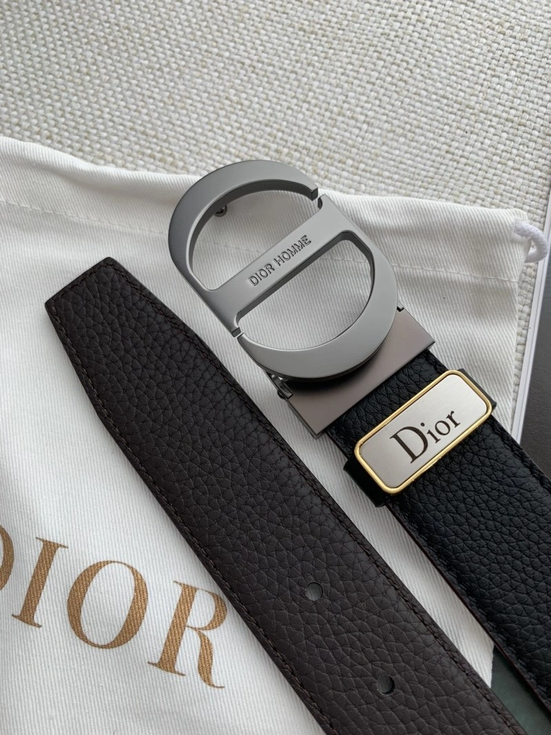 Low-cost Christian Dior Belts