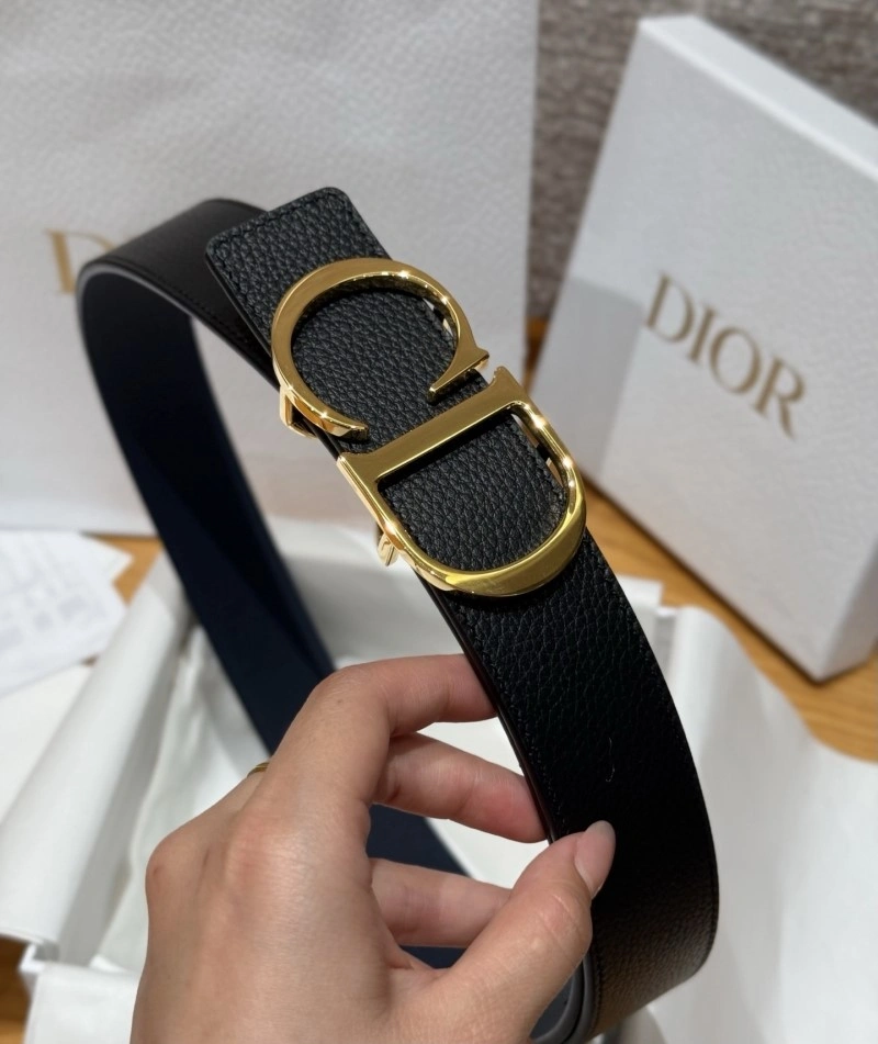 Accurate model Christian Dior Belts