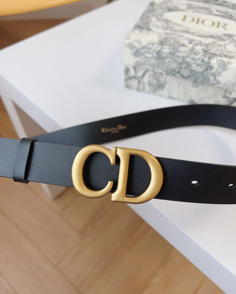 Top mirror Christian Dior Belts