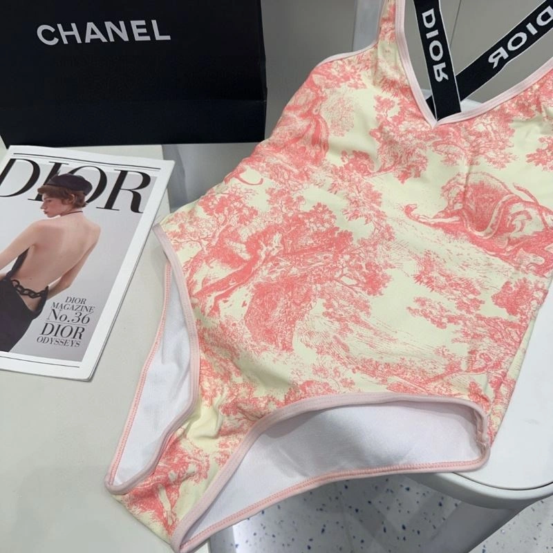 Top match Christian Dior Bikins