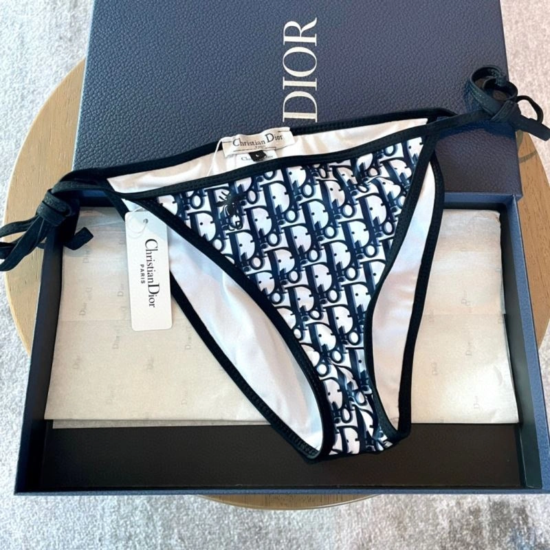 Low-cost Christian Dior Bikins