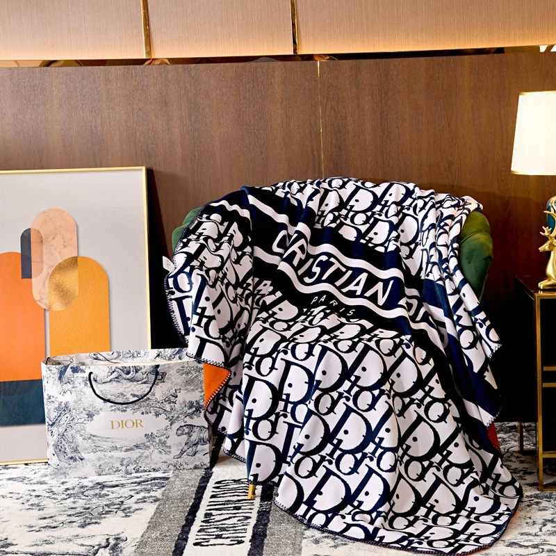 Precise copy Christian Dior Blanket