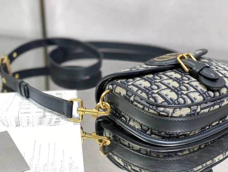 Top mirror Christian Dior Bobby Bags