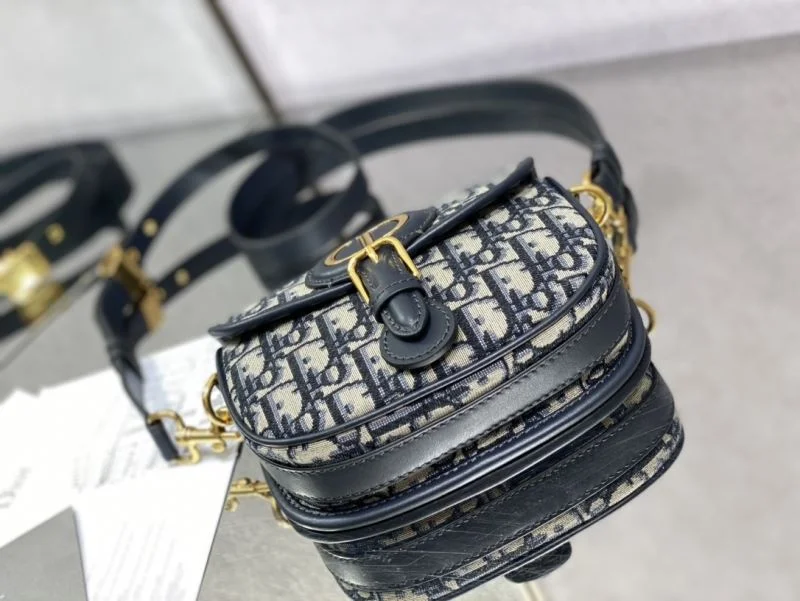 Top mirror Christian Dior Bobby Bags