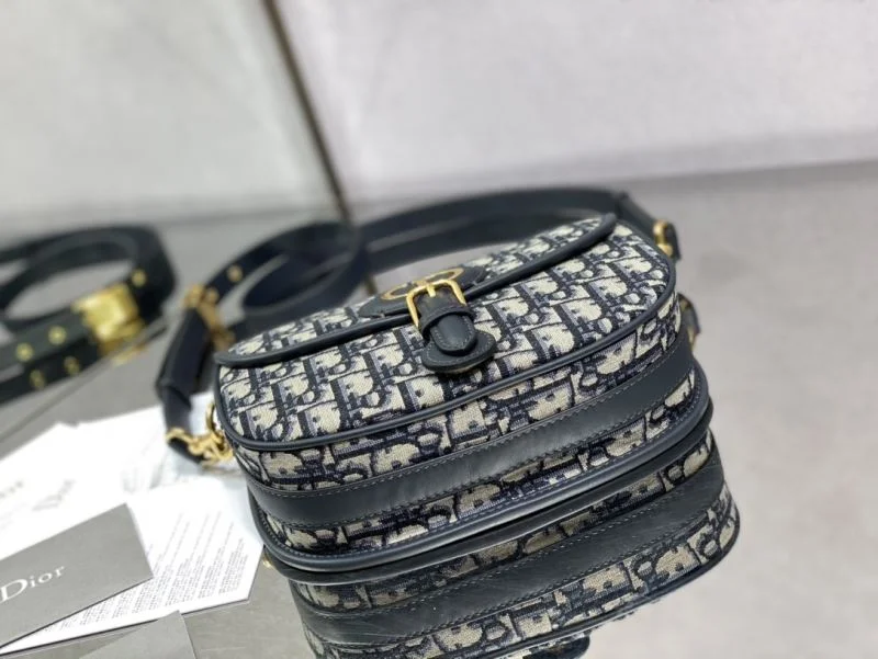 Top match Christian Dior Bobby Bags