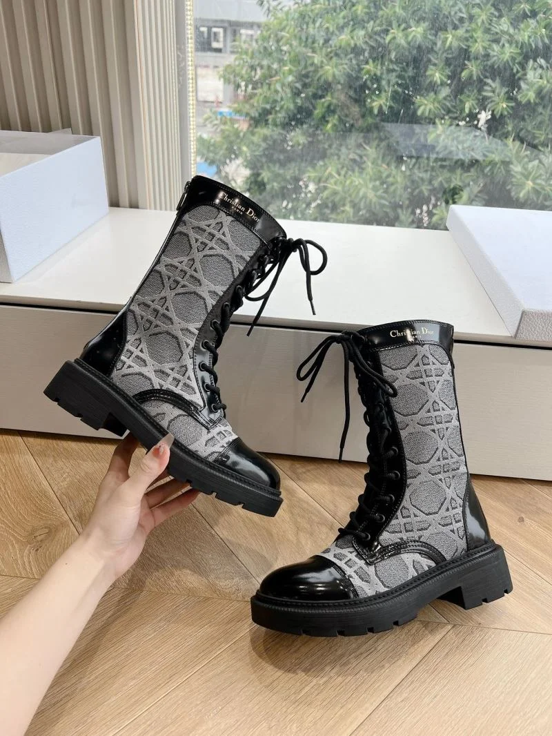 Accurate model Christian Dior Boots