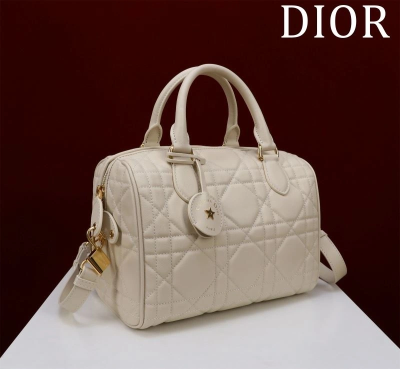 Top match Christian Dior Boston Bags