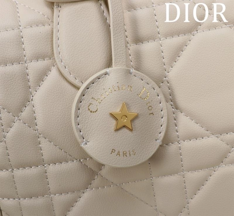 Top match Christian Dior Boston Bags