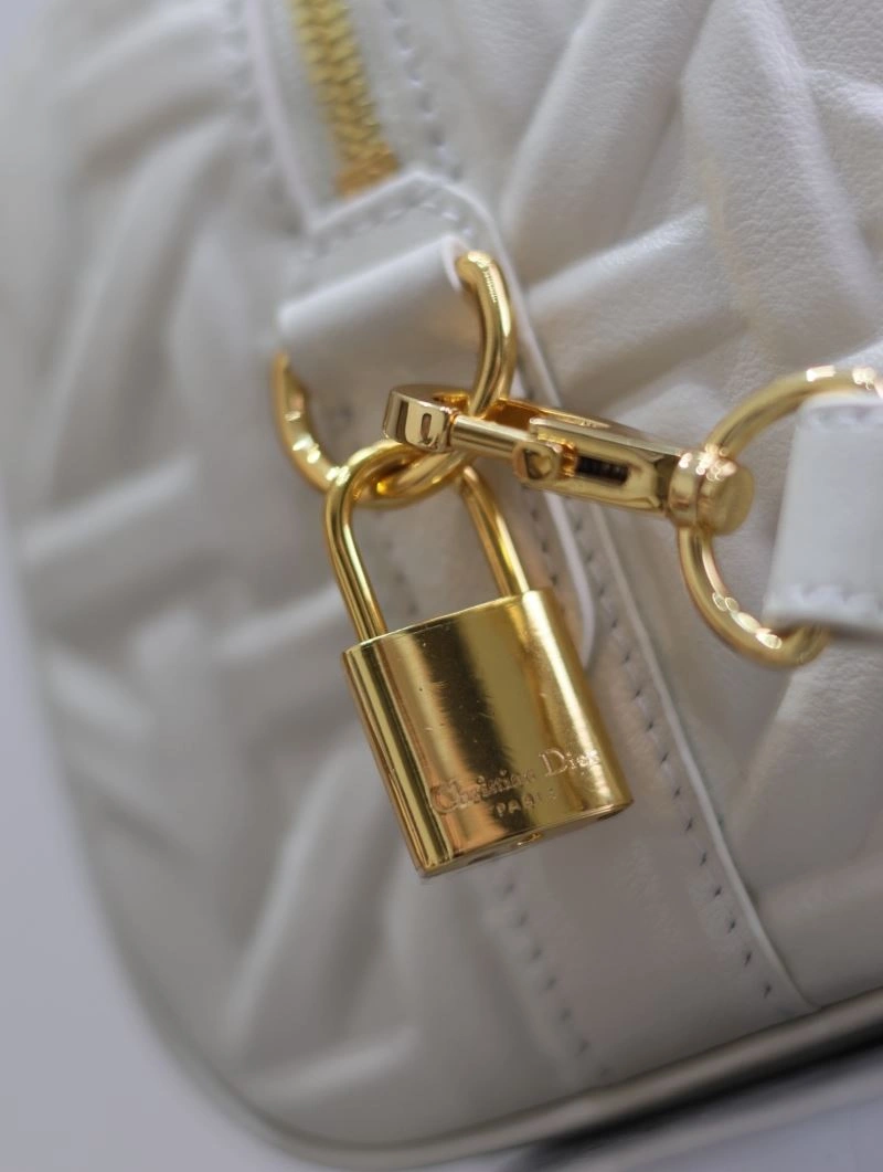 High fidelity Christian Dior Boston Bags
