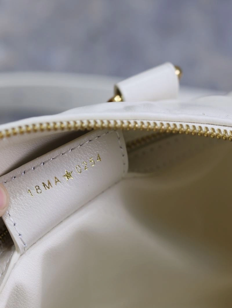 High fidelity Christian Dior Boston Bags