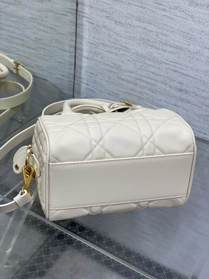 Discounted Christian Dior Boston Bags