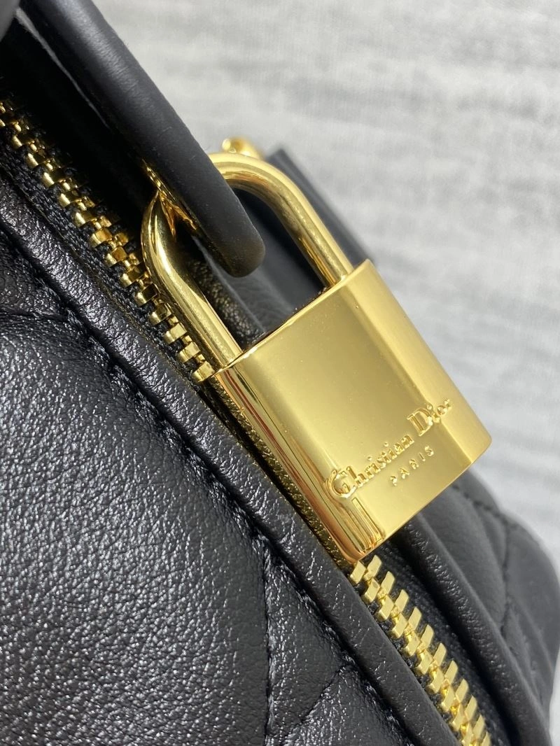 Top match Christian Dior Boston Bags
