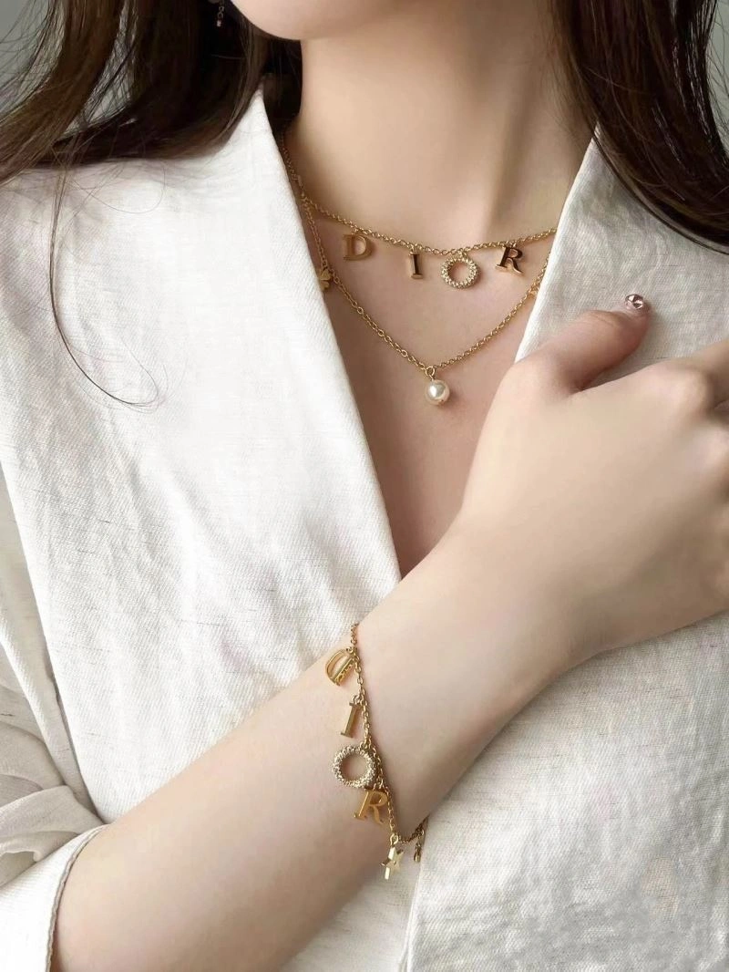 Cut-rate Christian Dior Bracelets