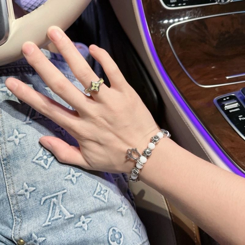Discounted Christian Dior Bracelets