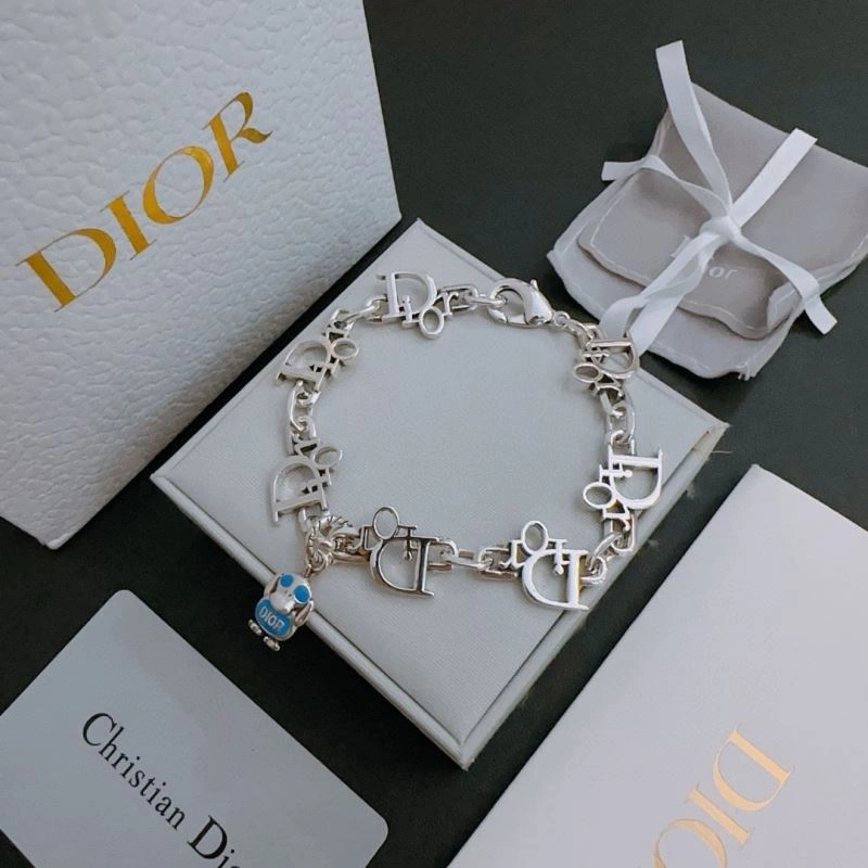Bargain Christian Dior Bracelets