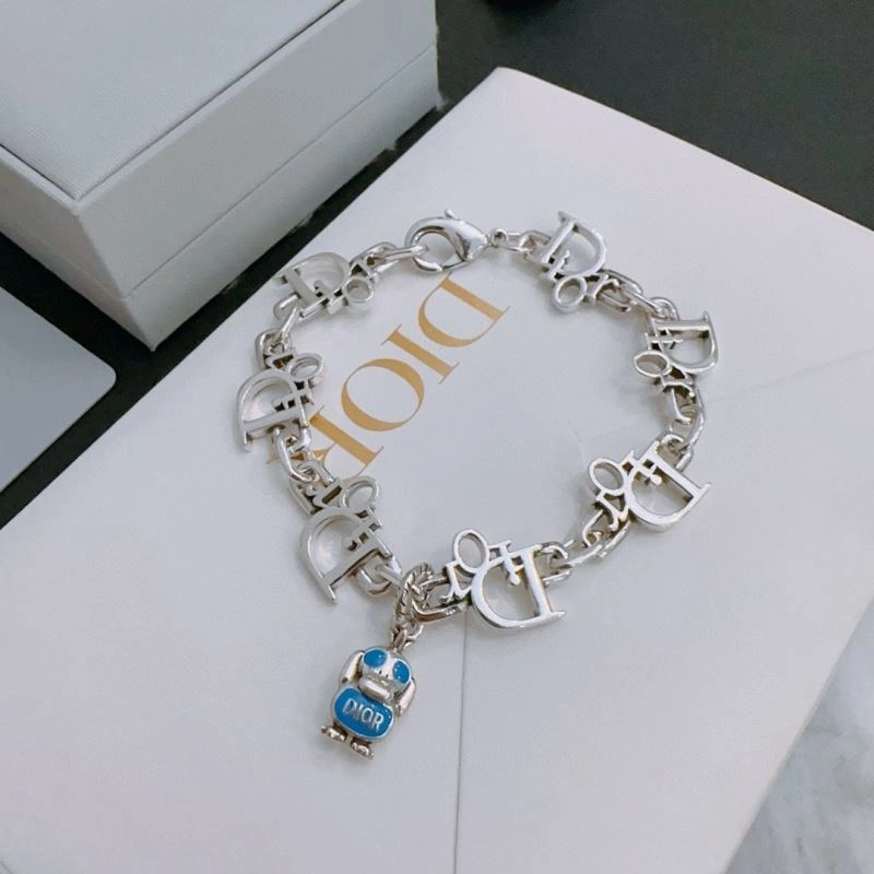 Bargain Christian Dior Bracelets
