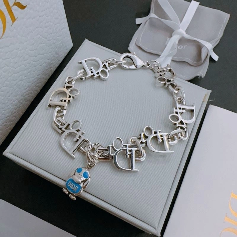 Bargain Christian Dior Bracelets