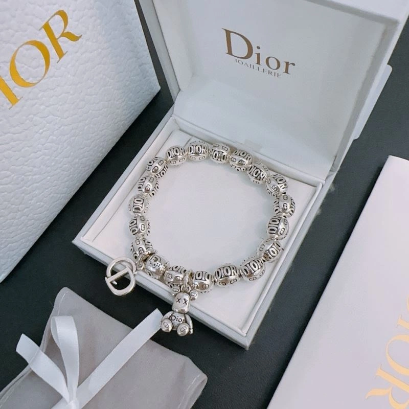 Inexpensive Christian Dior Bracelets
