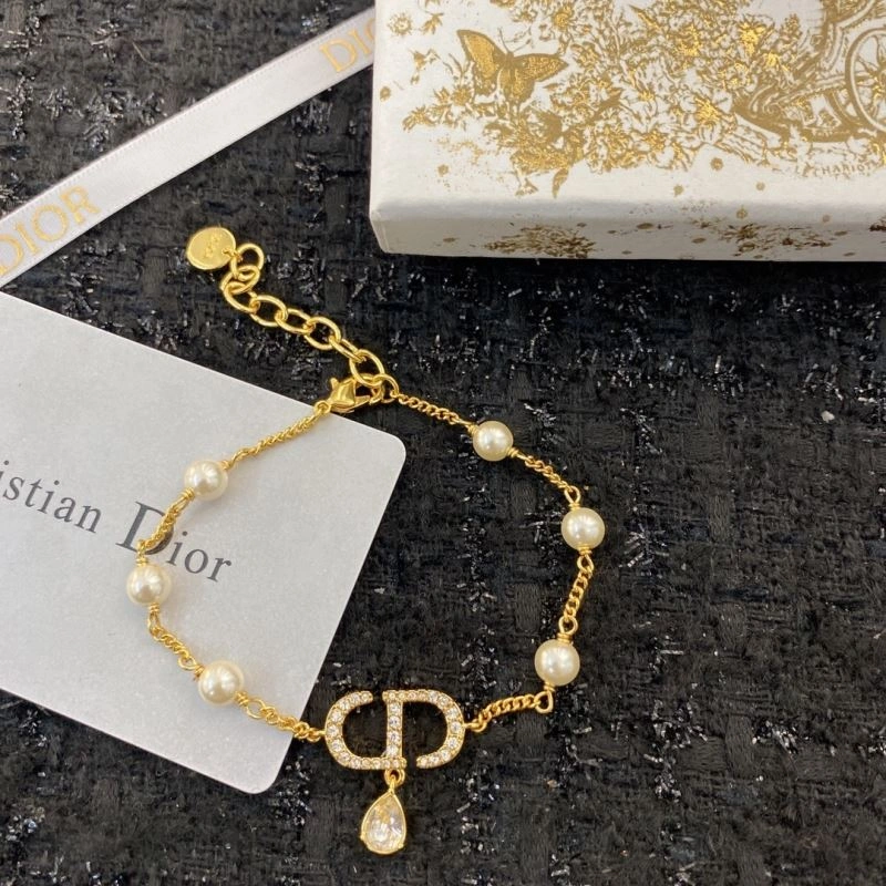 Top mirror Christian Dior Bracelets