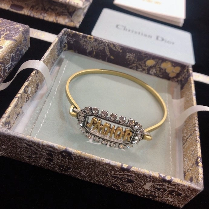 Economical Christian Dior Bracelets