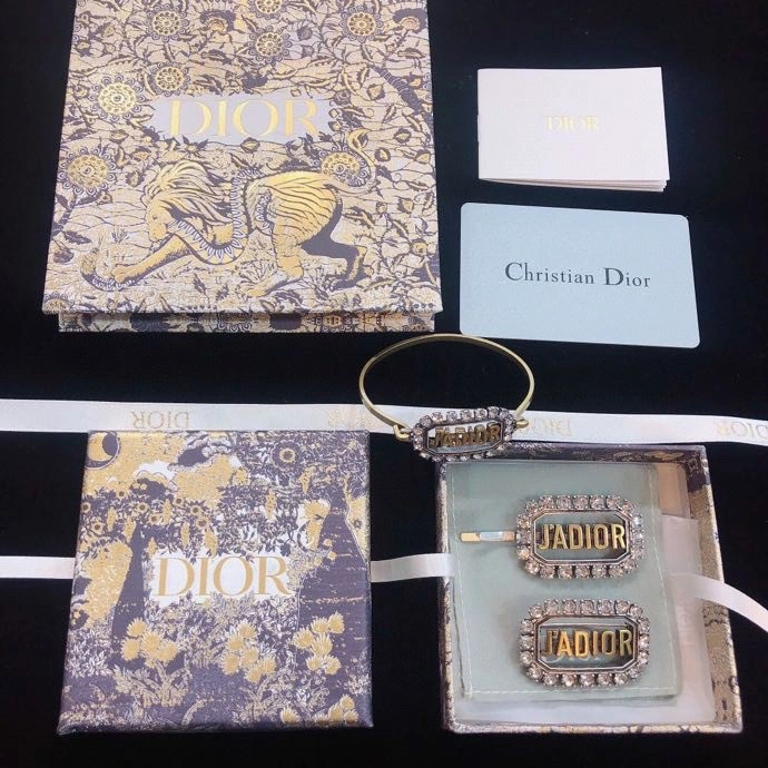 Economical Christian Dior Bracelets