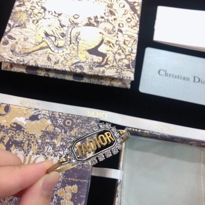 Economical Christian Dior Bracelets