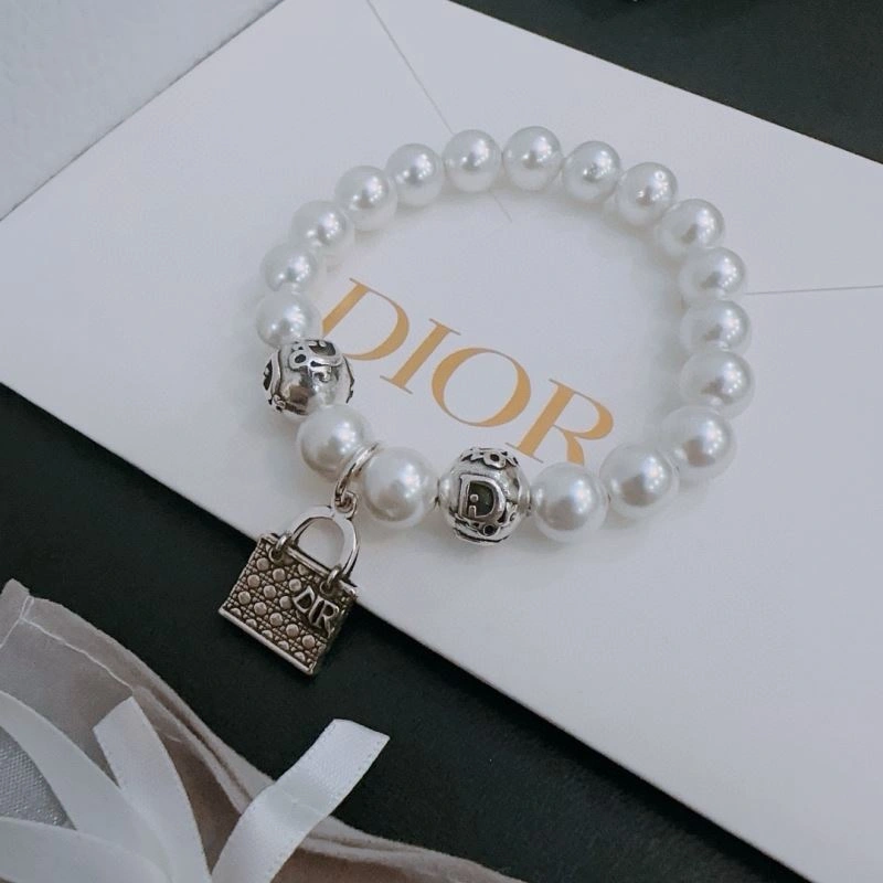 Top match Christian Dior Bracelets