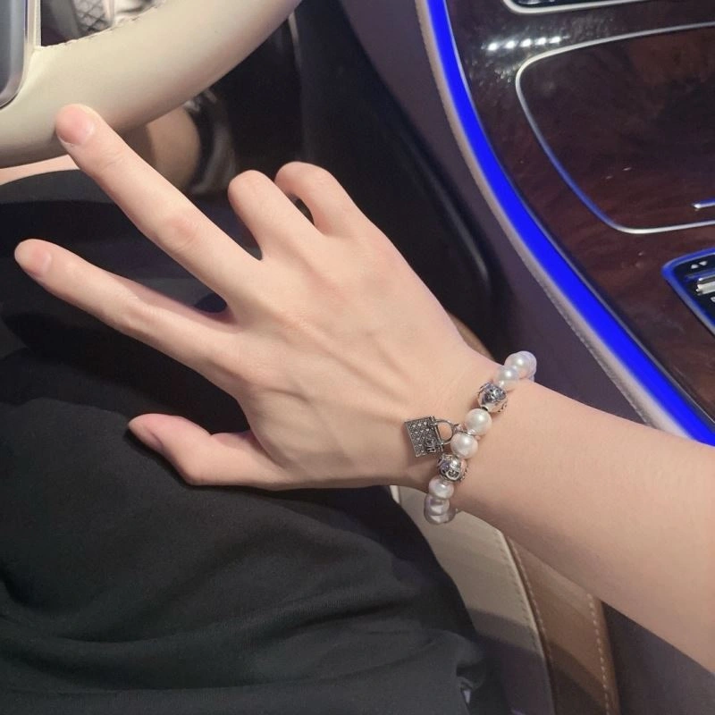 Top match Christian Dior Bracelets