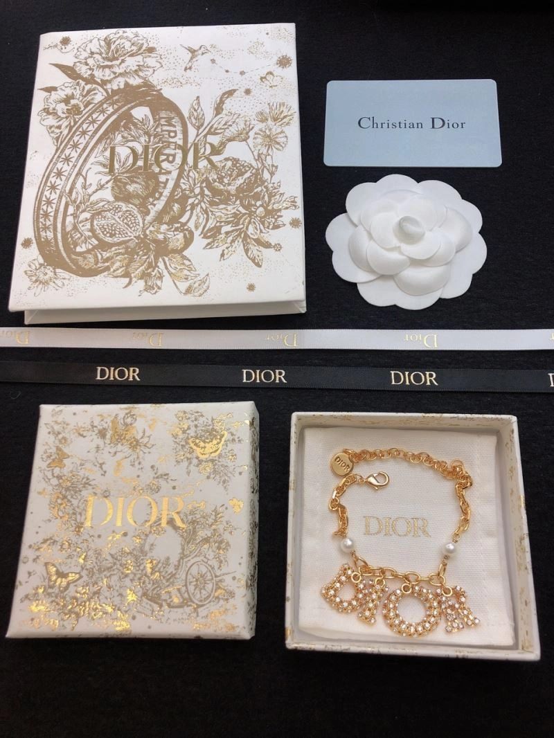 Precise copy Christian Dior Bracelets