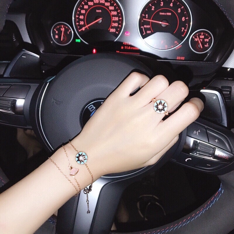 Top match Christian Dior Bracelets