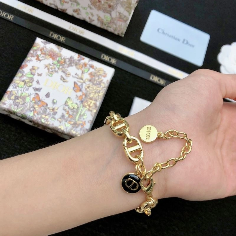 Inexpensive Christian Dior Bracelets