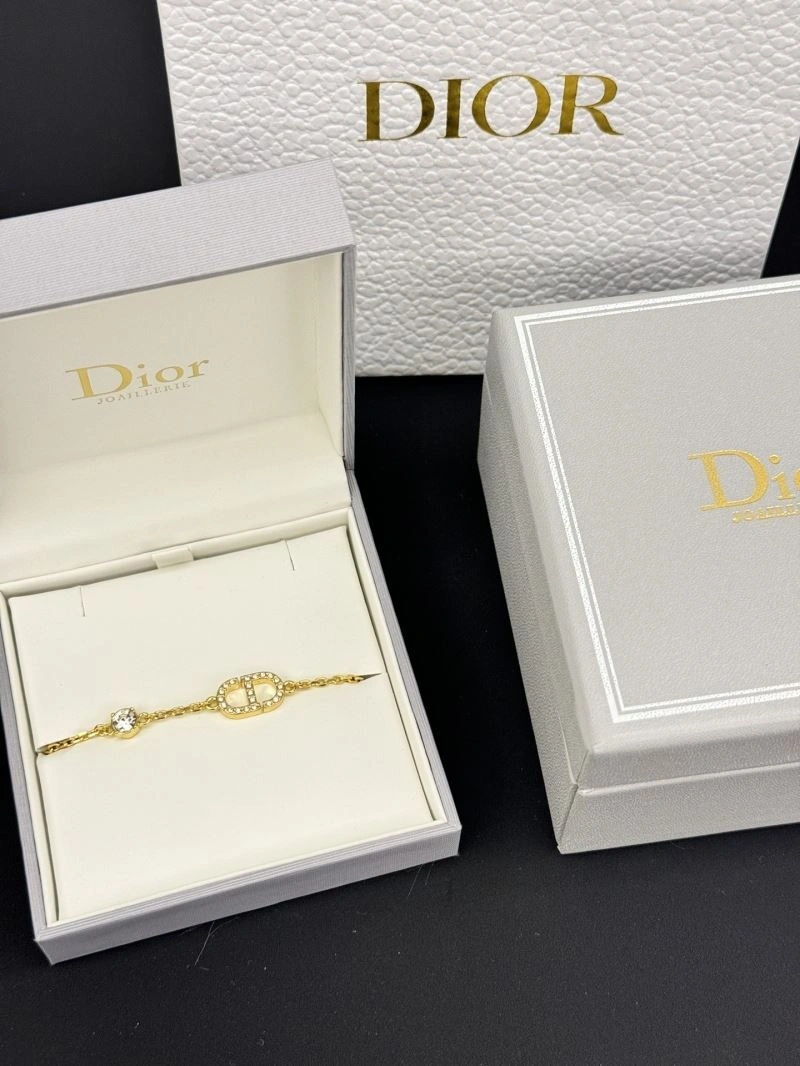Top mirror Christian Dior Bracelets