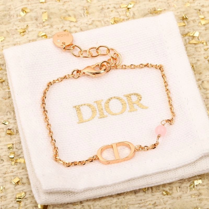 Accurate model Christian Dior Bracelets