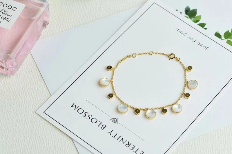 Top match Christian Dior Bracelets