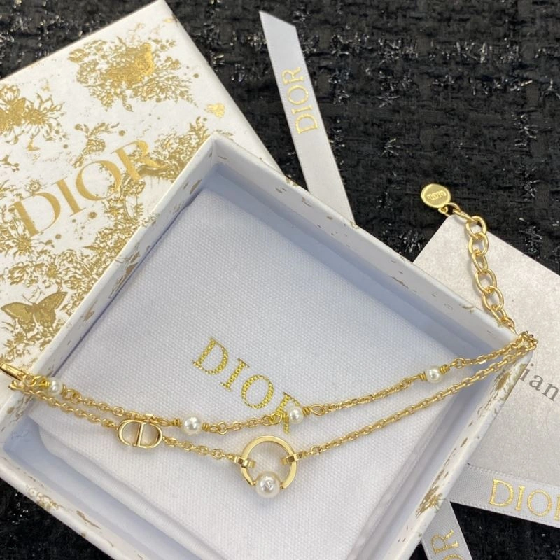 Economical Christian Dior Bracelets