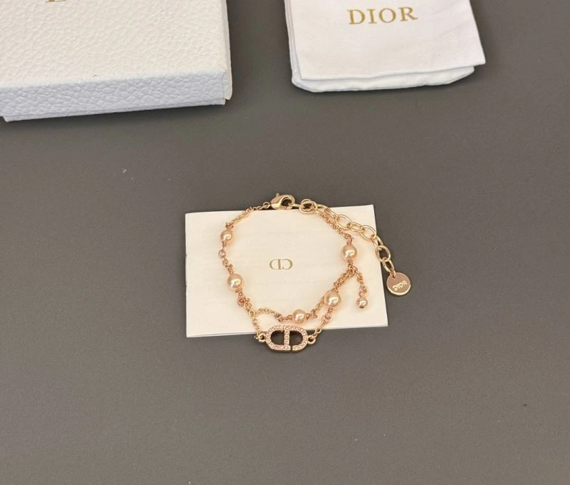 Low-cost Christian Dior Bracelets