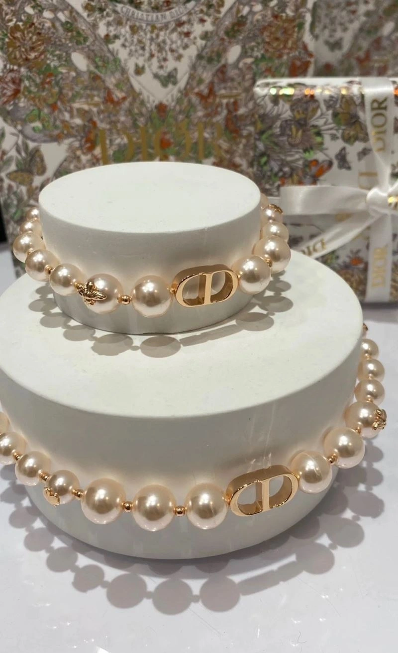 Exact replica Christian Dior Bracelets