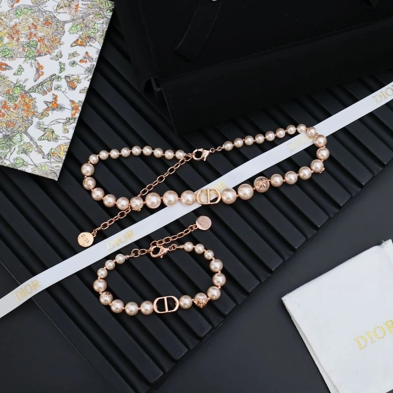 Exact replica Christian Dior Bracelets