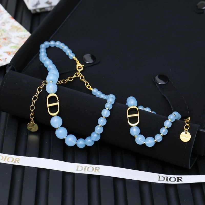 Accurate model Christian Dior Bracelets