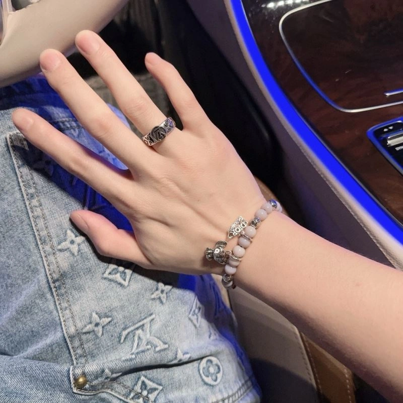 Low-cost Christian Dior Bracelets
