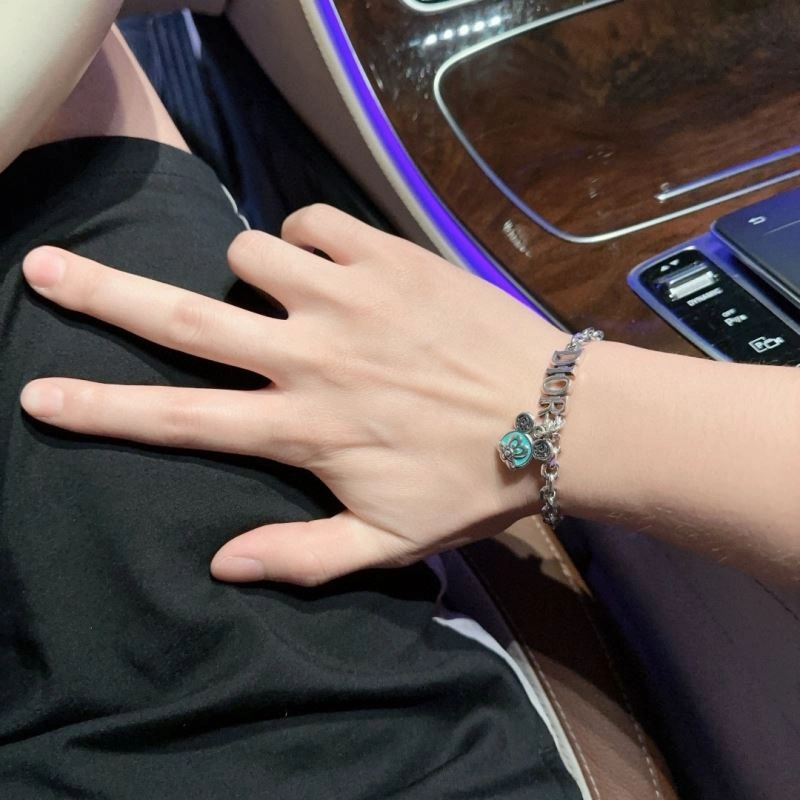 Top match Christian Dior Bracelets