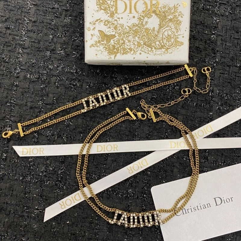 Economical Christian Dior Bracelets