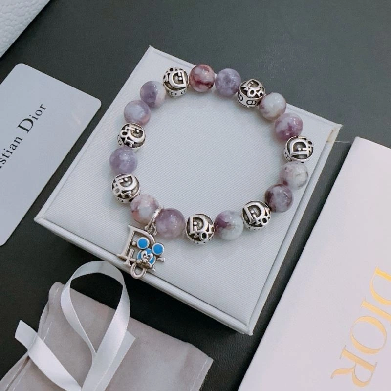Accurate model Christian Dior Bracelets