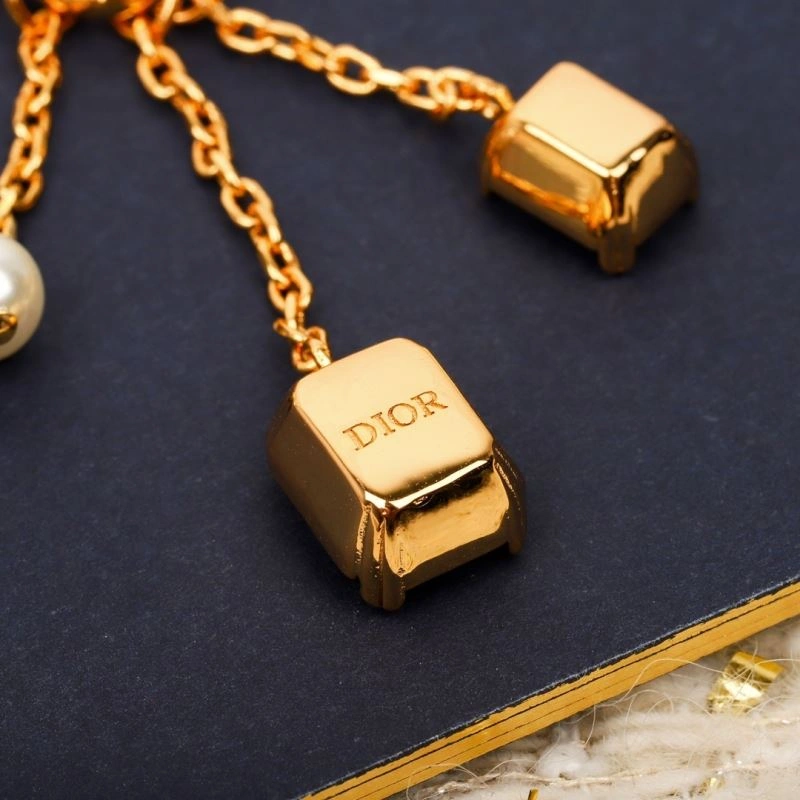 Top match Christian Dior Bracelets