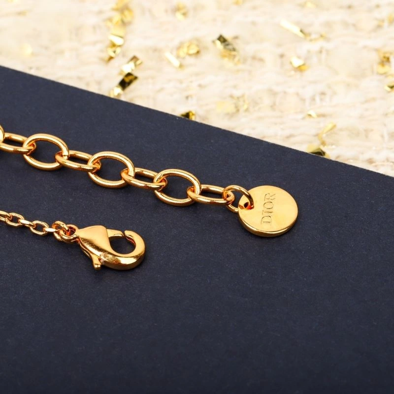 Top match Christian Dior Bracelets