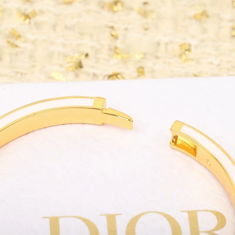 Top match Christian Dior Bracelets