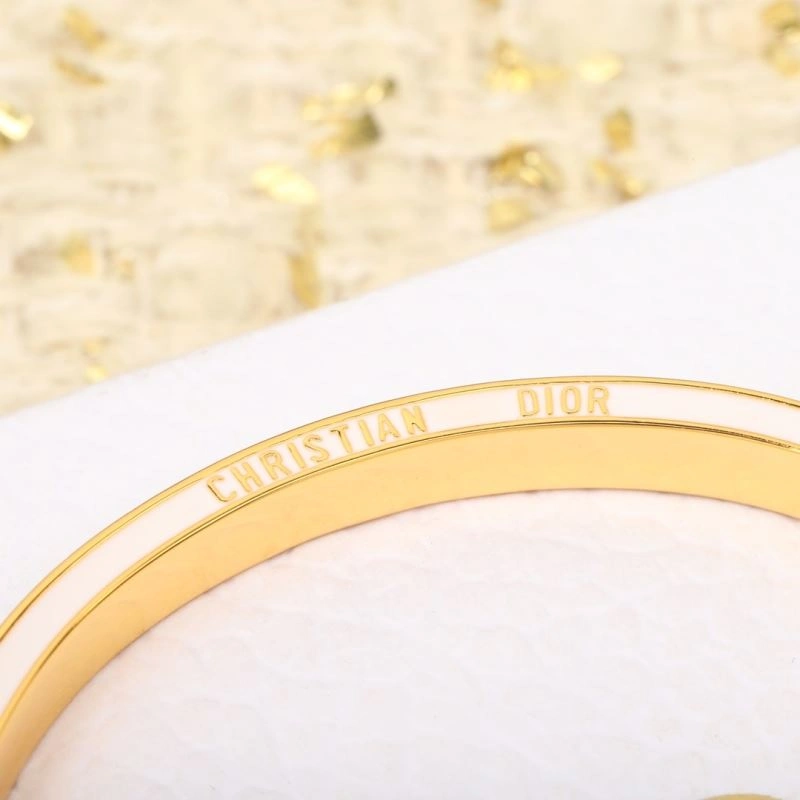 Top match Christian Dior Bracelets
